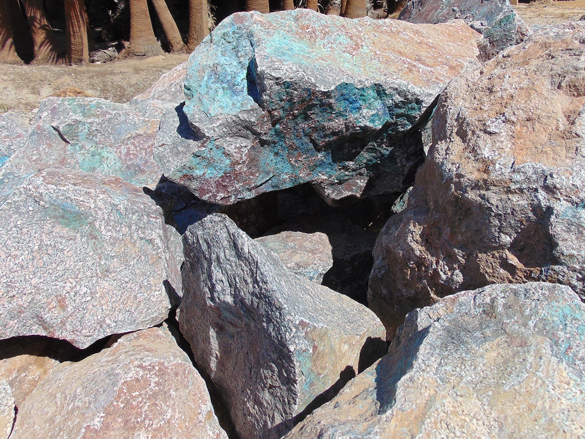 Paradise Blue Boulders | Arizona Sand And Gravel